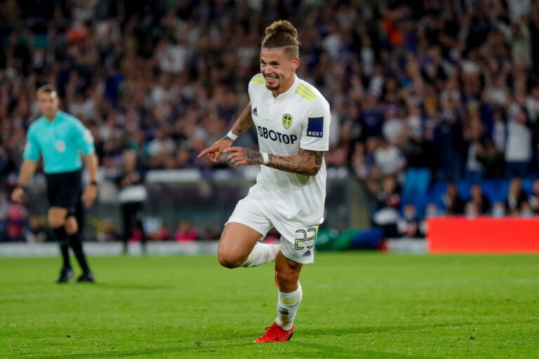 Fresh Kalvin Phillips transfer update - Leeds United edge closer to ...