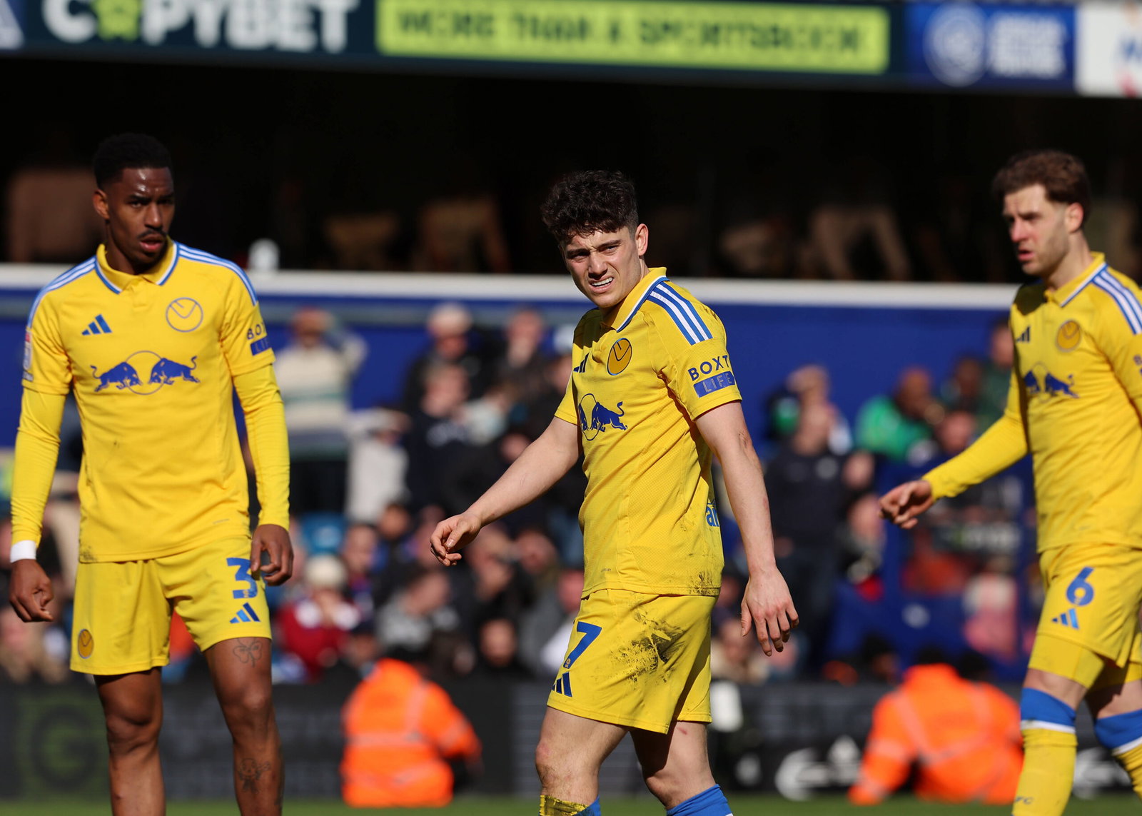 Leeds United handed massive boost ahead of Friday's clash - Oxford ...