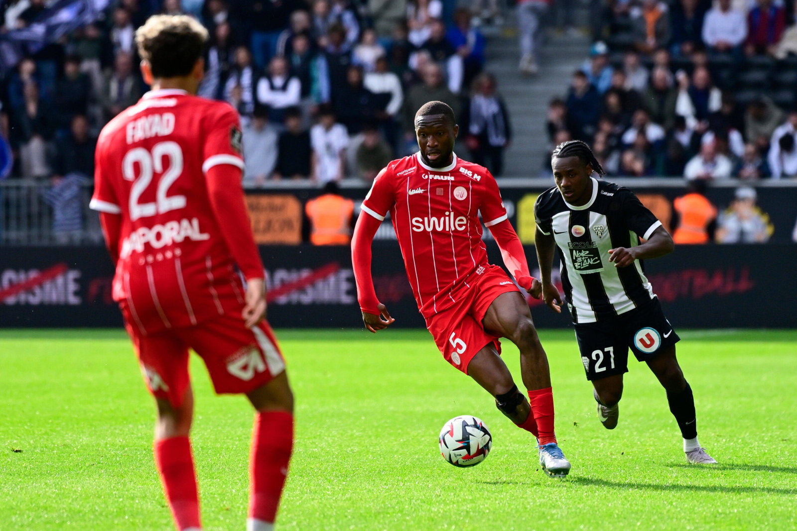 Leeds United show interest in £3.5M Ligue 1 star - club is preparing ...