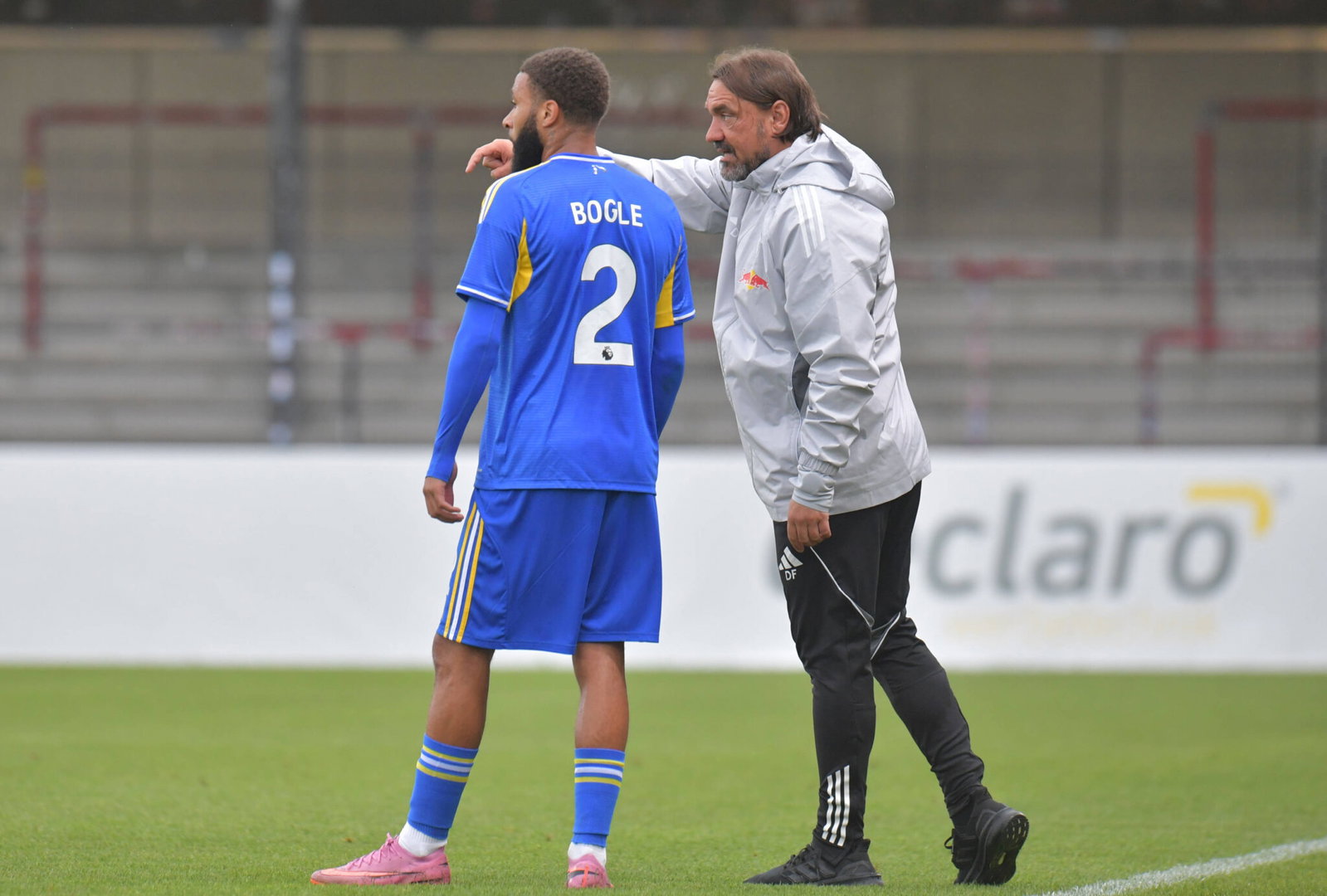 Daniel Farke delivers major Jayden Bogle injury update for Leeds United ...