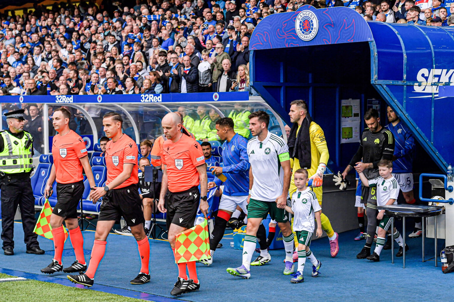 £25M asking price set for European star - Leeds United planning move