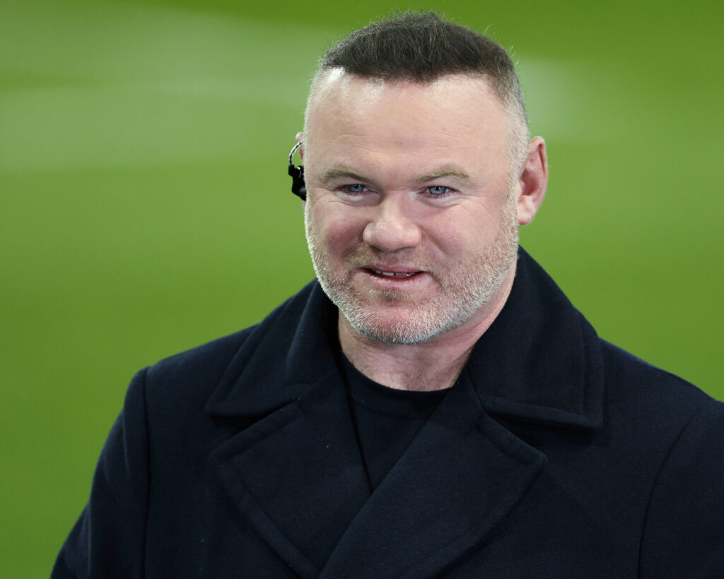 Gary Neville and Wayne Rooney deliver brutal snub to Leeds United legend