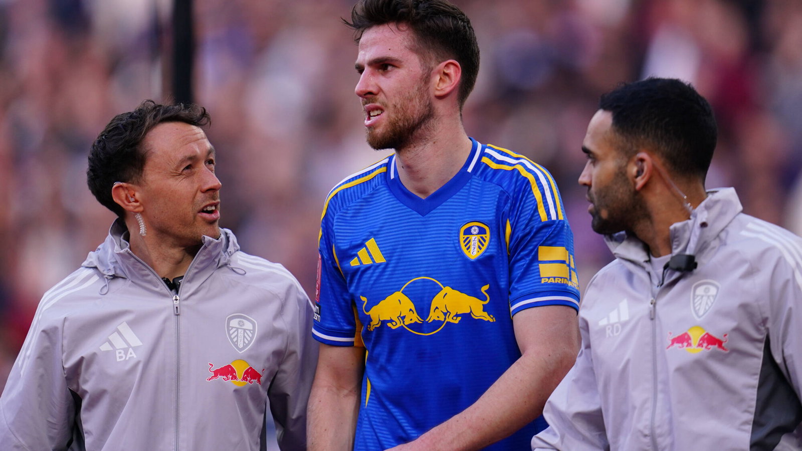 £12m star handed Leeds United lifeline as concerning images emerge ...