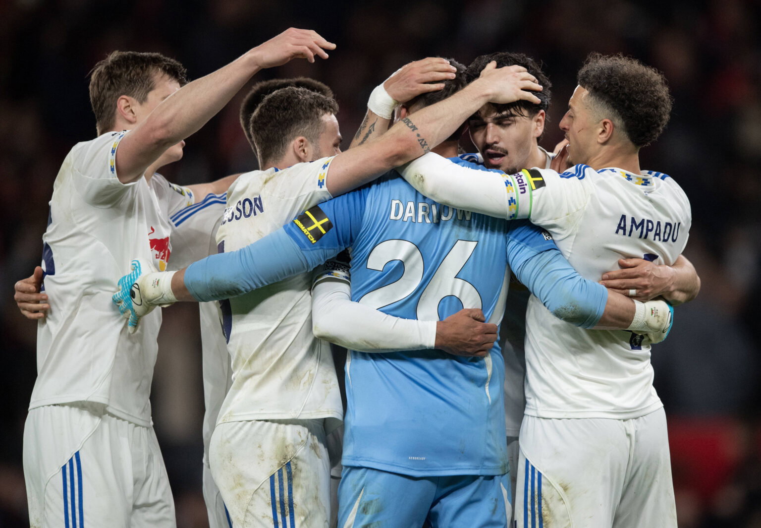 Leeds star emerges as shock Manchester United target after blockbuster ...