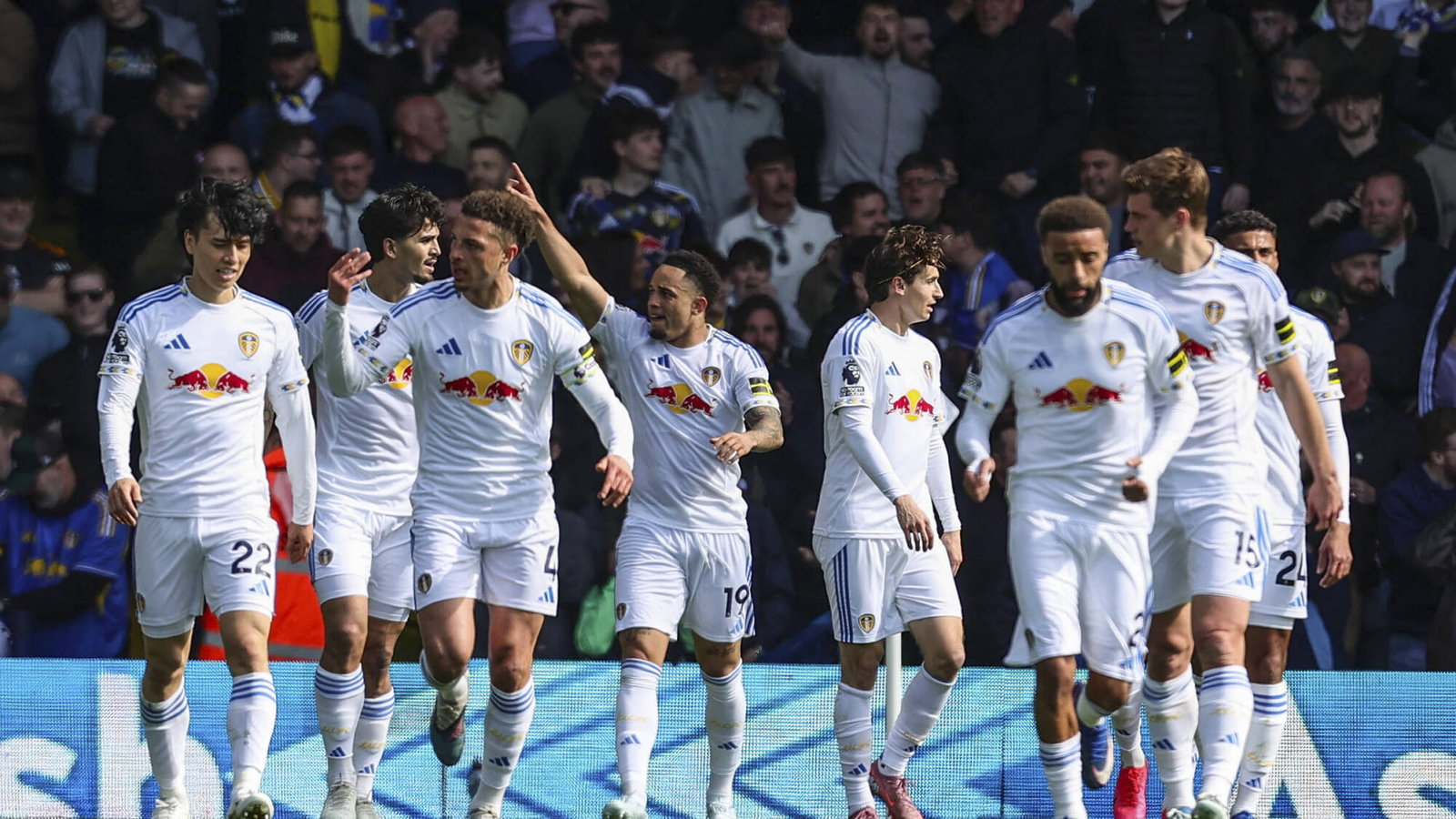 Premier League make key announcement over Leeds United star