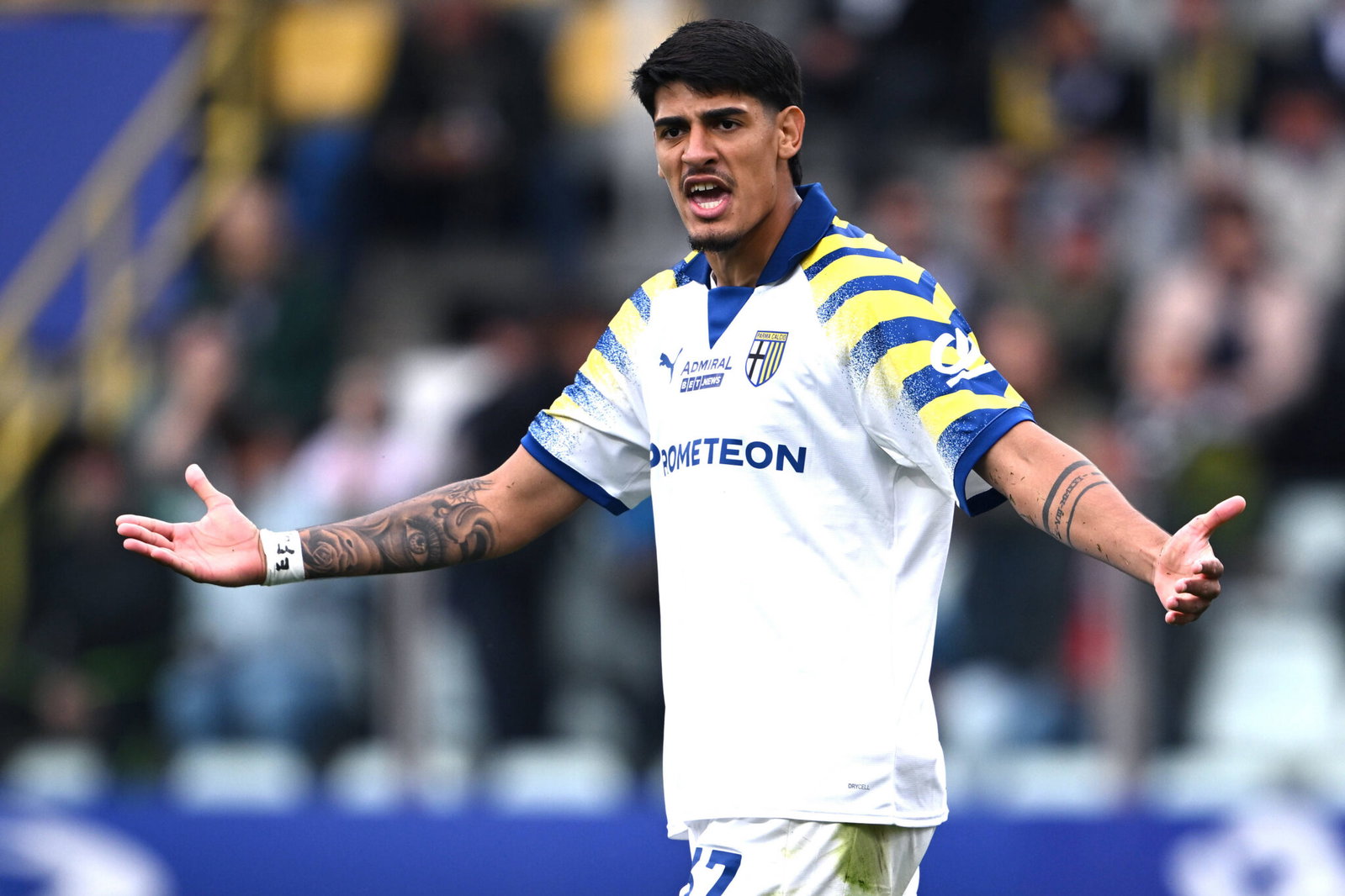 Leeds United target £20m Serie A defender in battle with Sunderland