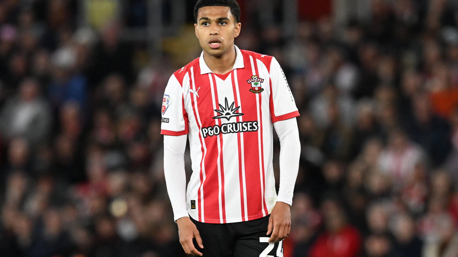 Crystal Palace join race for Leeds United target Shea Charles