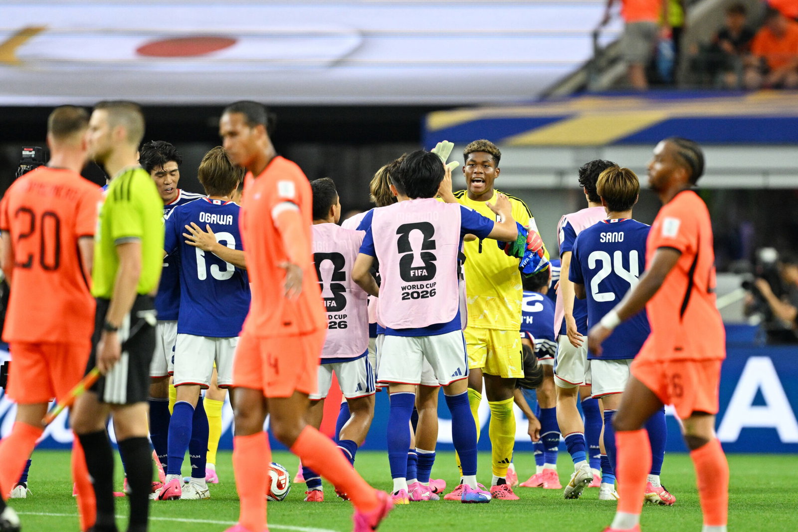 Leeds United line up Zion Suzuki as Karl Darlow replacement amid ...